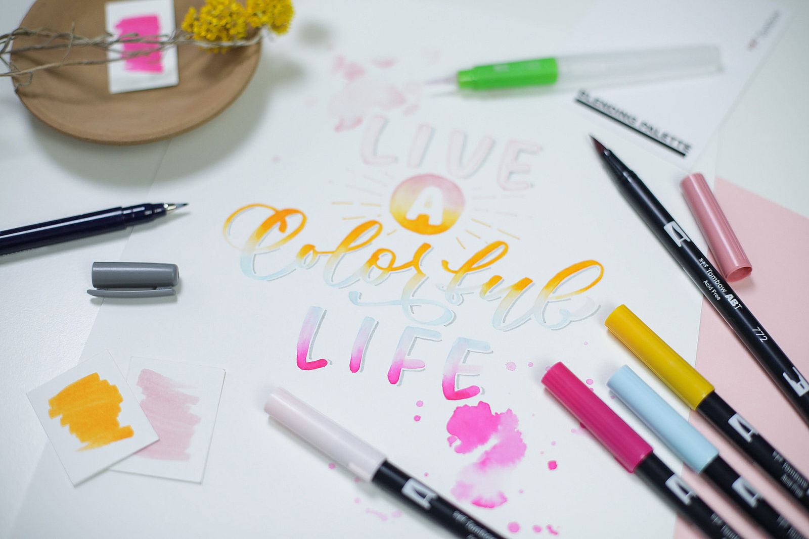 Learn how to do letter blending | Tombow