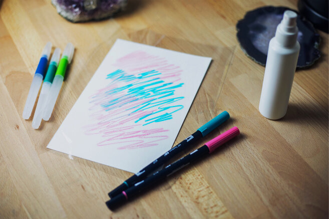 Tombow Europe: Watercolor background with vintage motif | Tombow